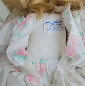Corelle | Toys | Victorian Corolle Girl Doll Blonde Hair 2 Tall ...